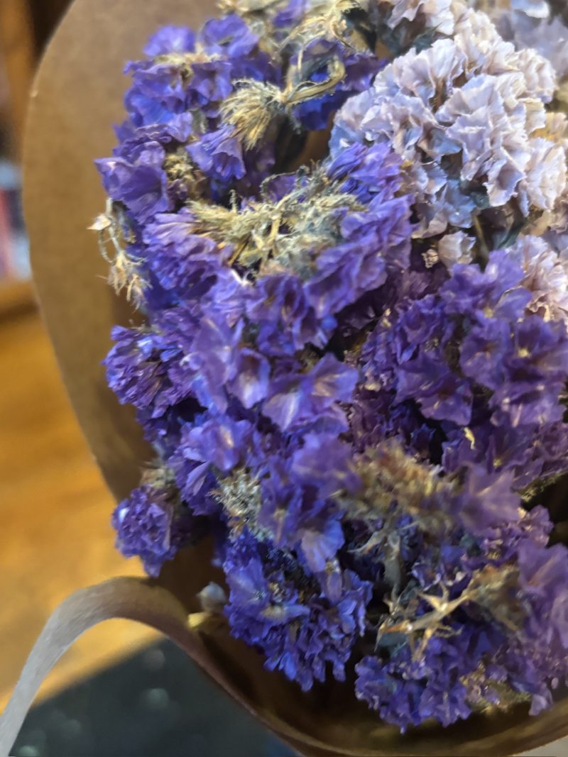Statice Bunches – Cutting Root Farm
